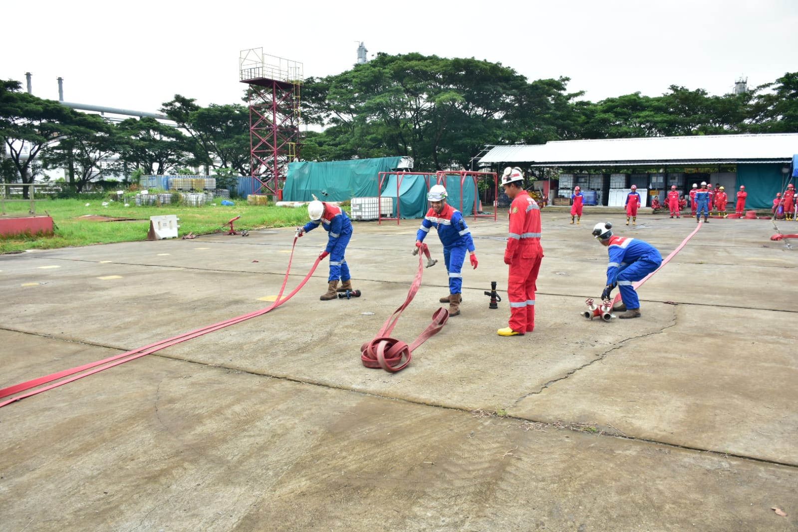 PT KPI RU VI Gelar Pelatihan Fire Brigade Siap Hadapi Keadaan Darurat ...